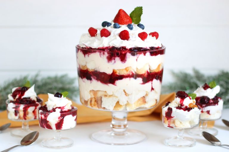 Easy Mixed-Berry Trifle With Angel Food Cake - Better Living