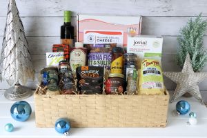 Holiday Foodie Gift: DIY Mediterranean Food Basket - Better Living